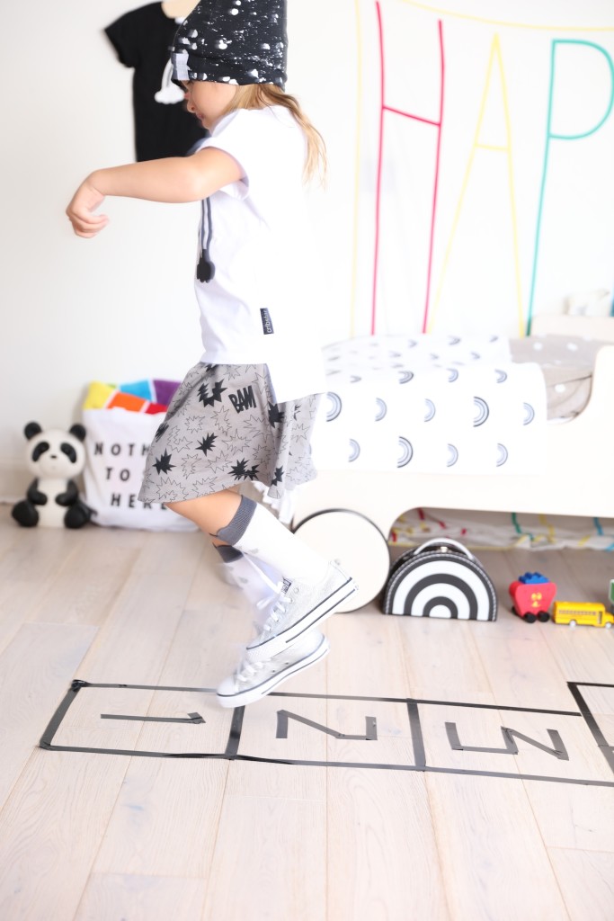 Monochrome mania with Jaxon James and Little Man Happy | Uberkid
