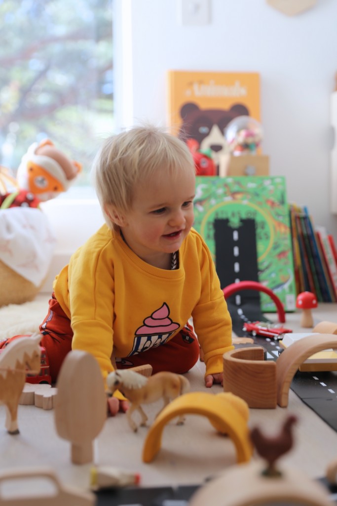 Way to Play car track | Uberkid