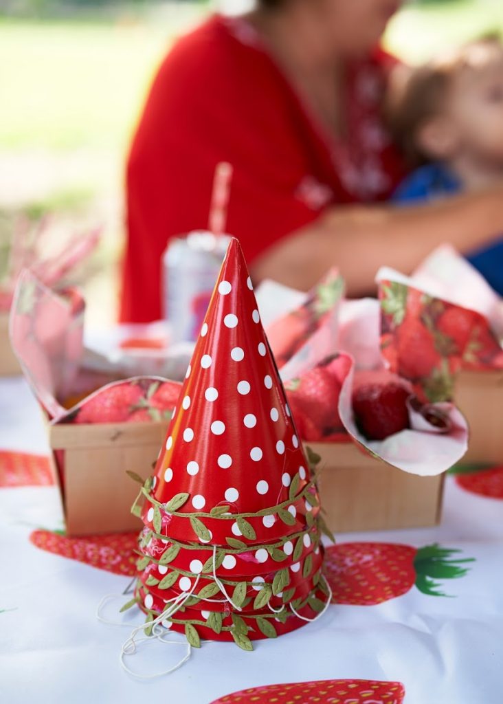 A Berry Happy First Birthday Party | Uberkid